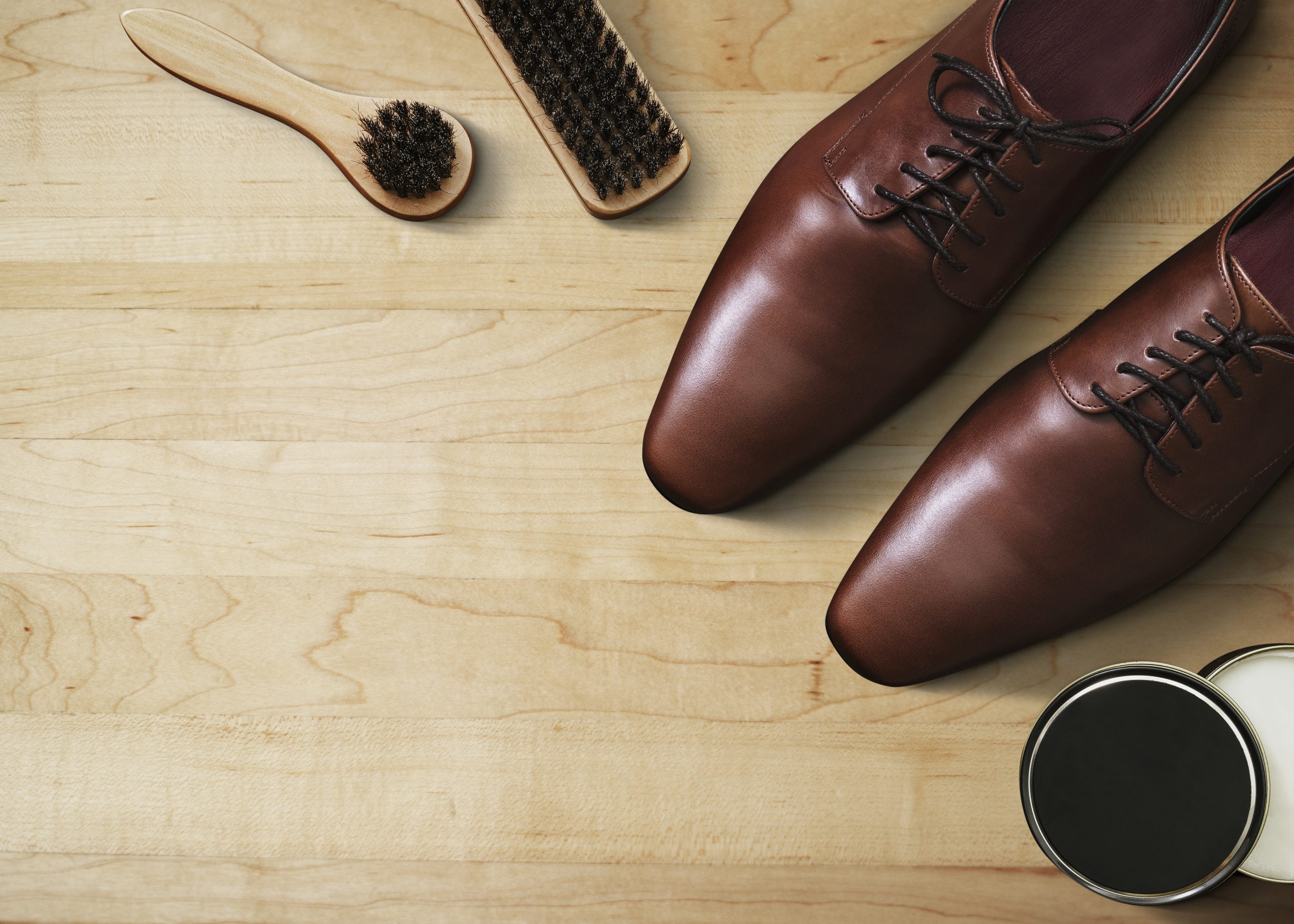Can leather shoes be dry cleaned safely?